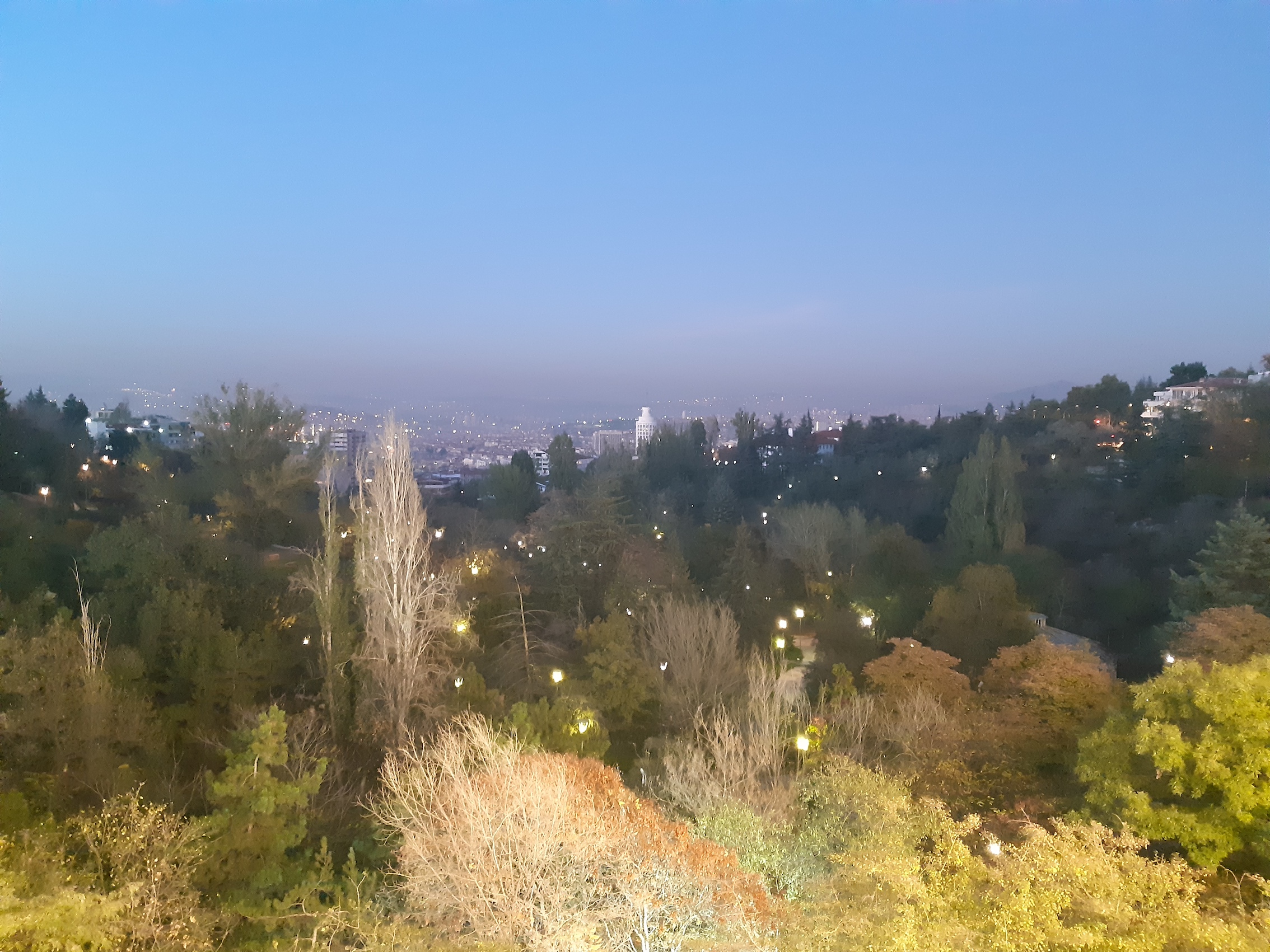 Ankara'nın Simgesi Atakule AVM Yeniden Açıldı - GÜNCEL - Ankara'nın ...